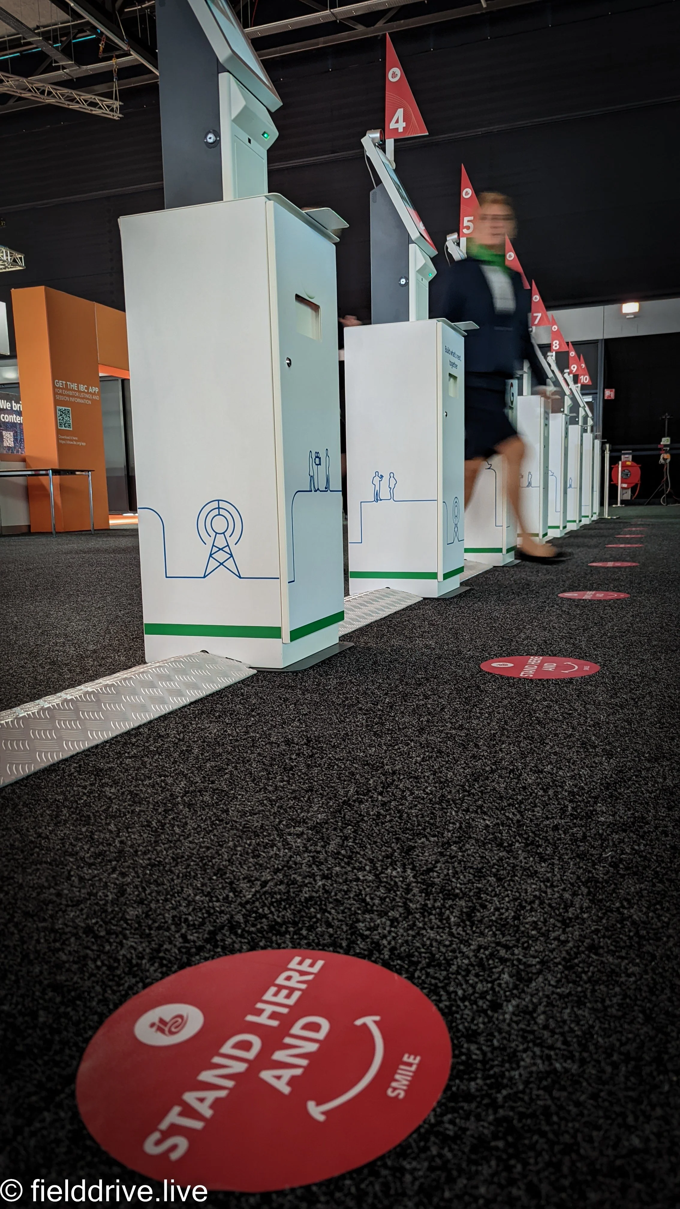 Premium kiosk — Fielddrive Premium kiosk — Fielddrive