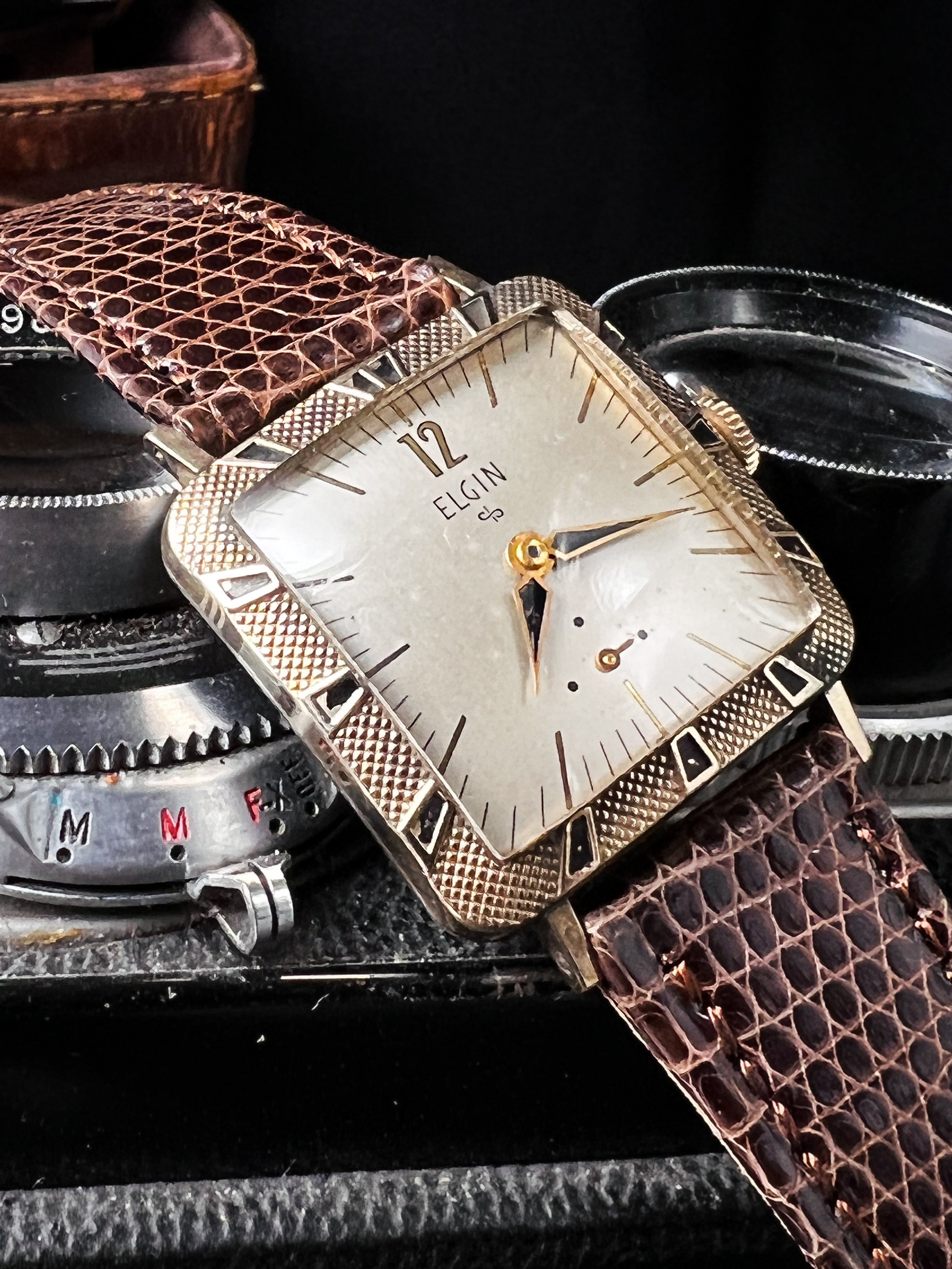 Under $350 — Cool Vintage Watches