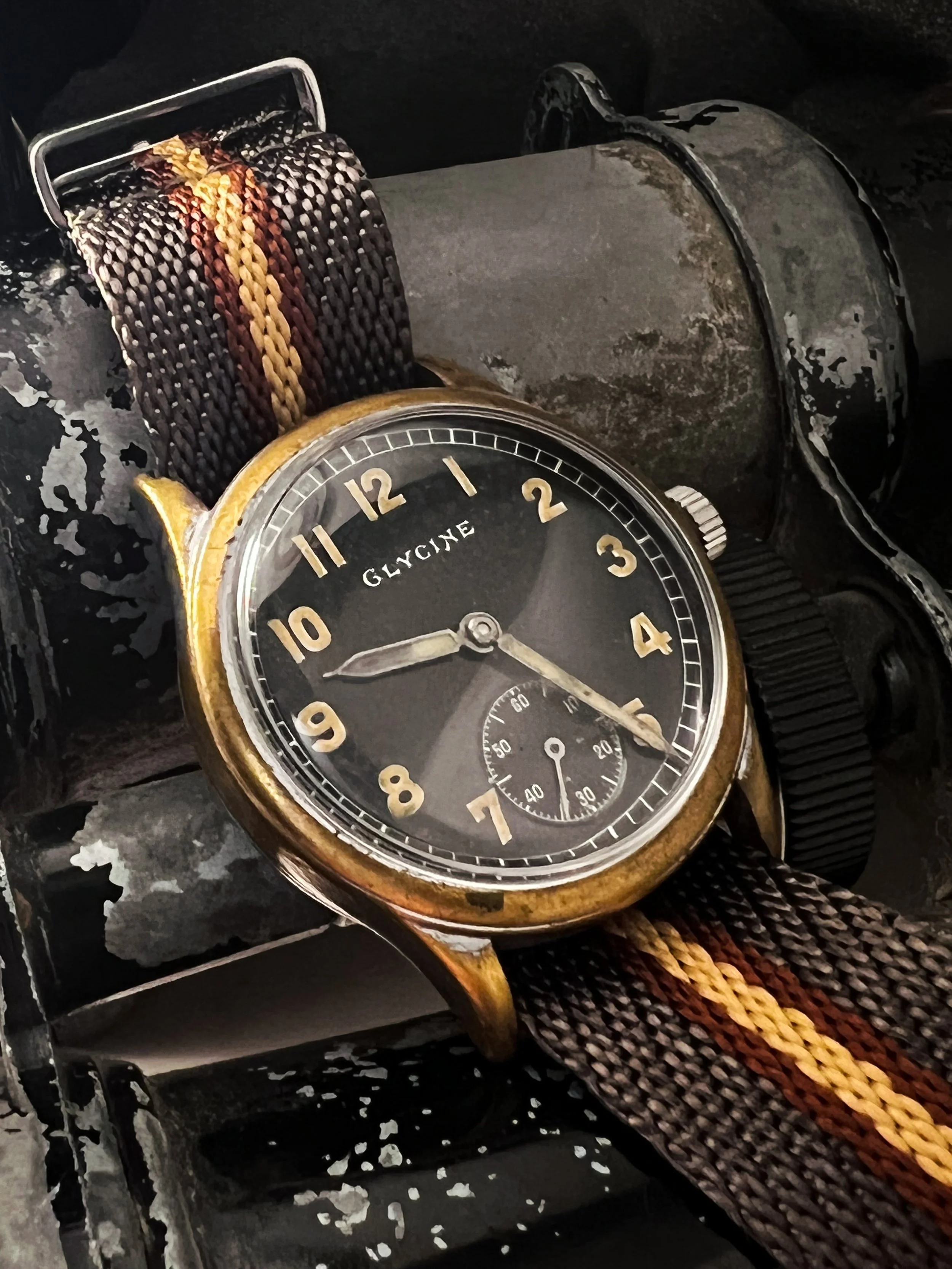 Military & Chrono — Cool Vintage Watches