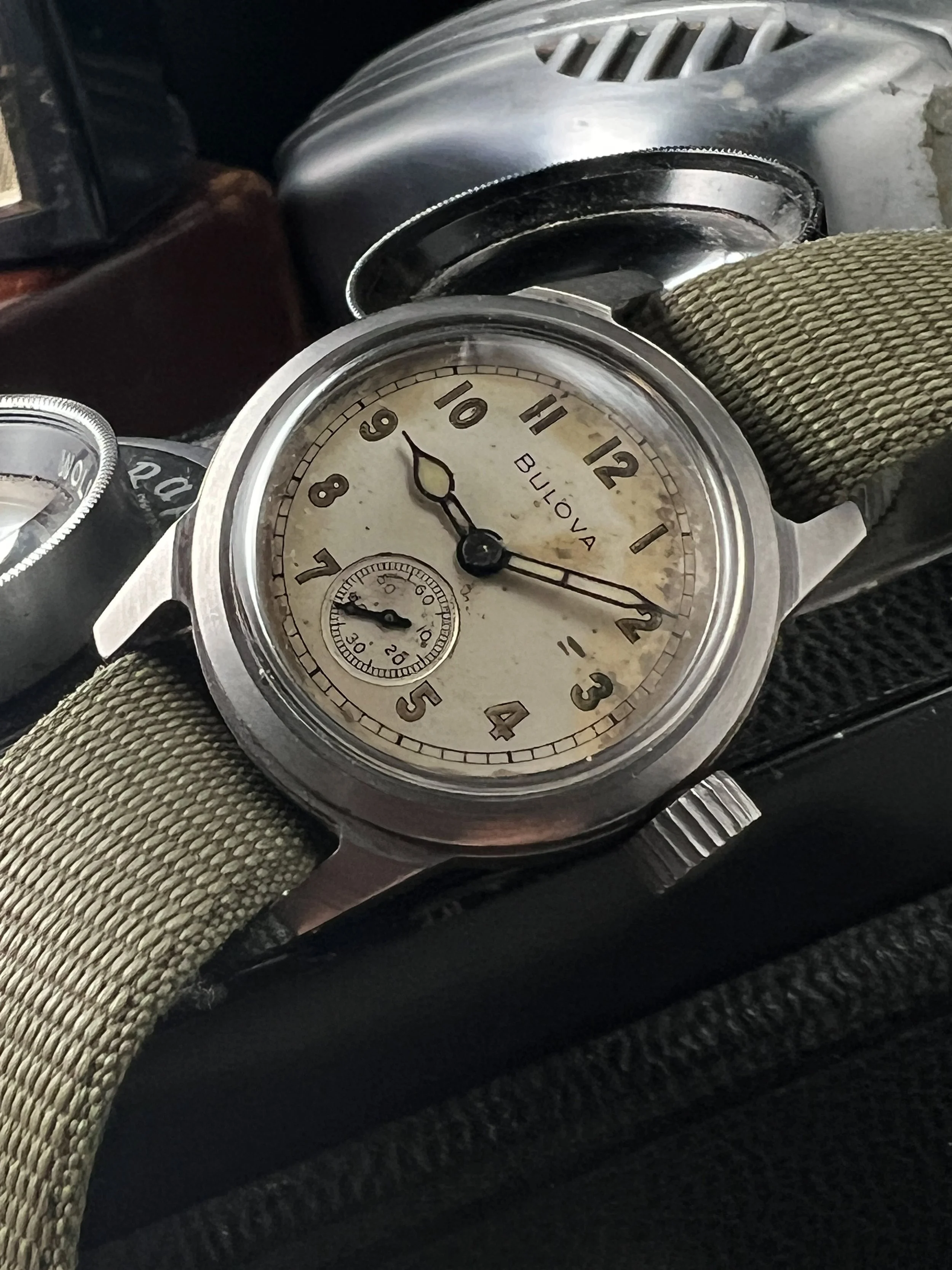 Post WWII Bulova 1917-H Ord US — Cool Vintage Watches