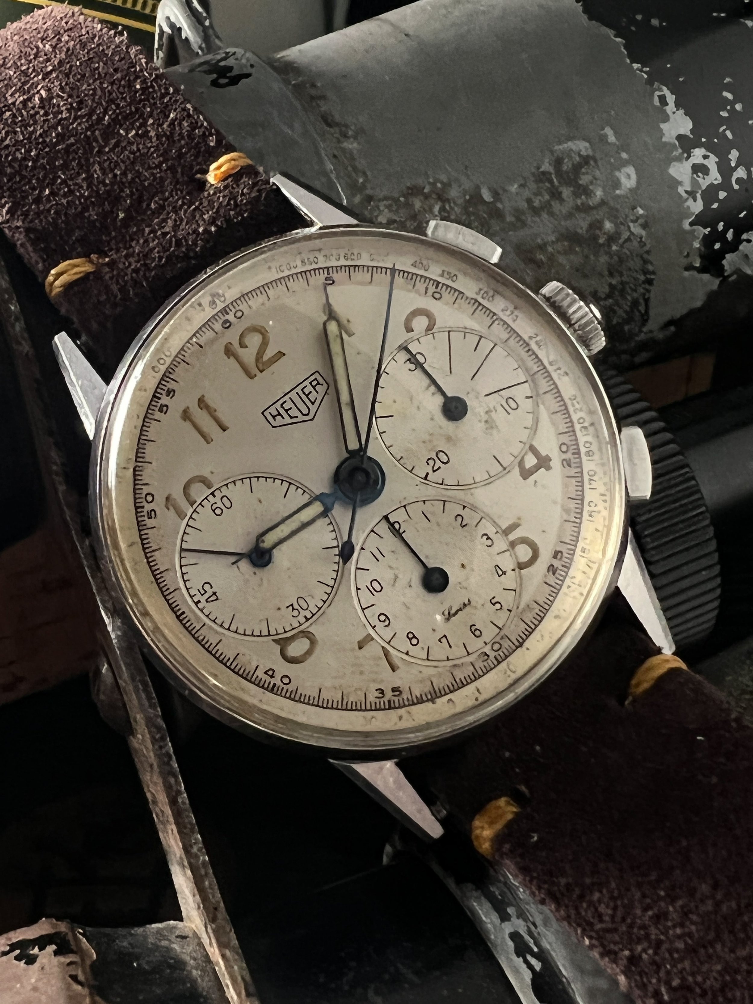 40's Vintage Heuer Chronograph Val.72 — Cool Vintage Watches