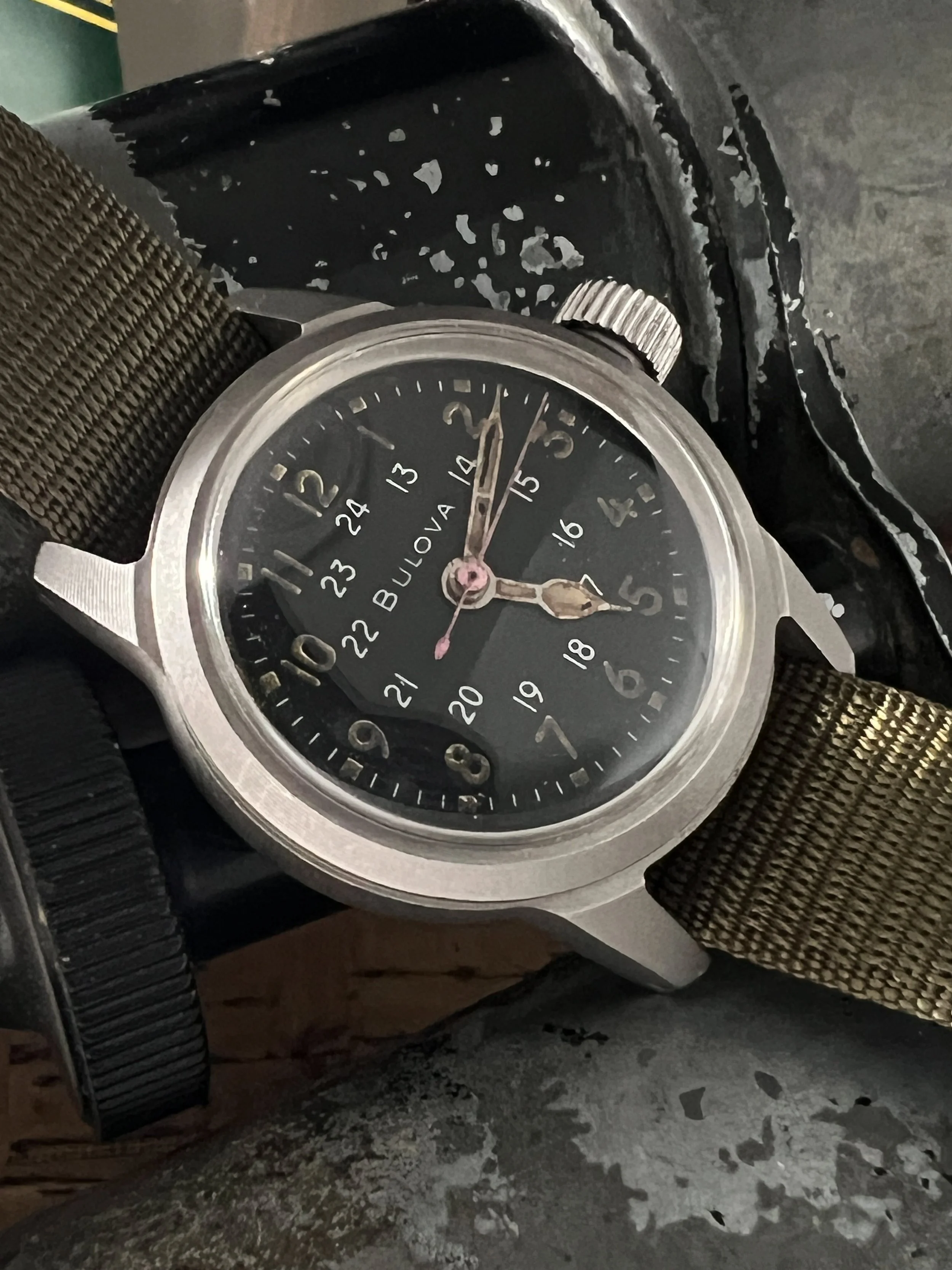 1950's Bulova Military Post WW2 — Cool Vintage Watches