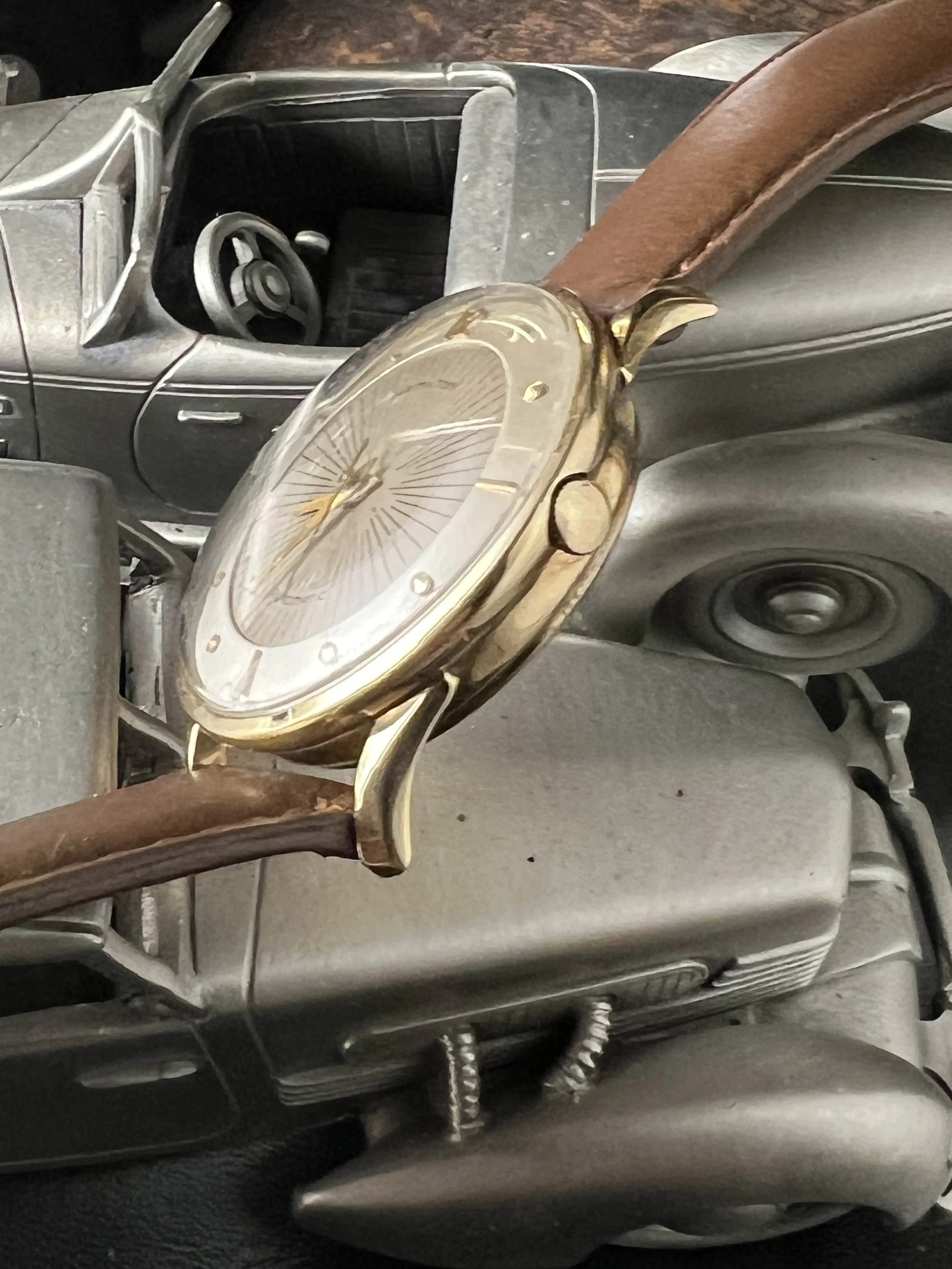 Way Cool Hamilton 50's Automatic Lincrest — Cool Vintage Watches