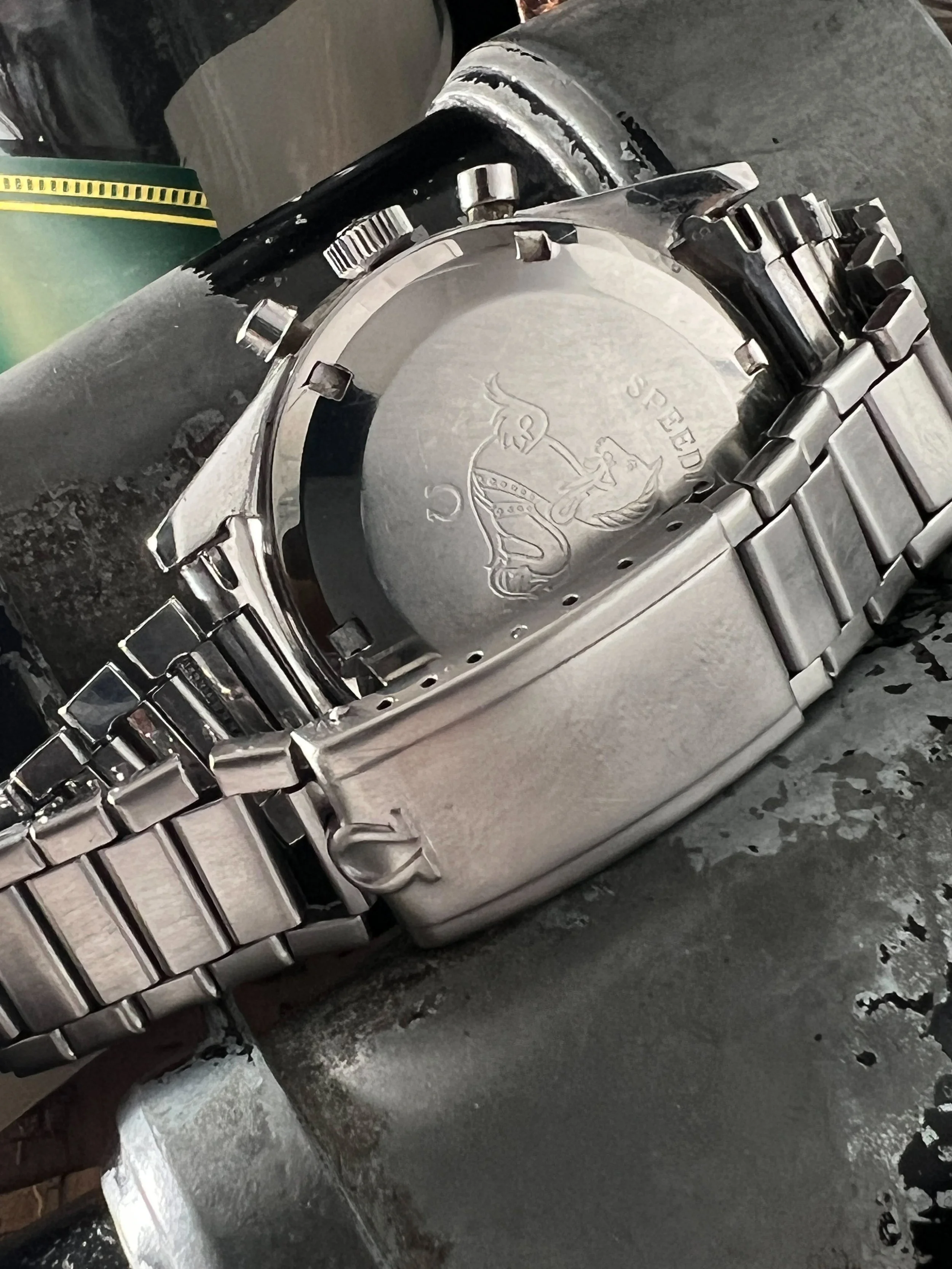 1961 Omega Speedmaster 2998-4 — Cool Vintage Watches