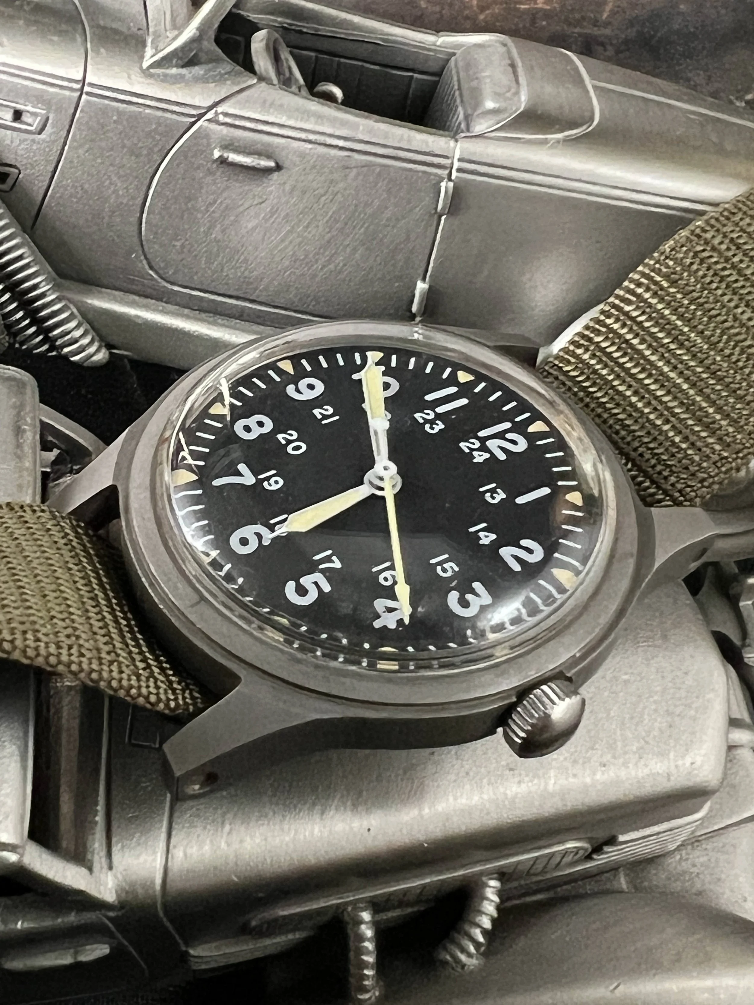 1982 Hamilton Military Field Watch — Cool Vintage Watches