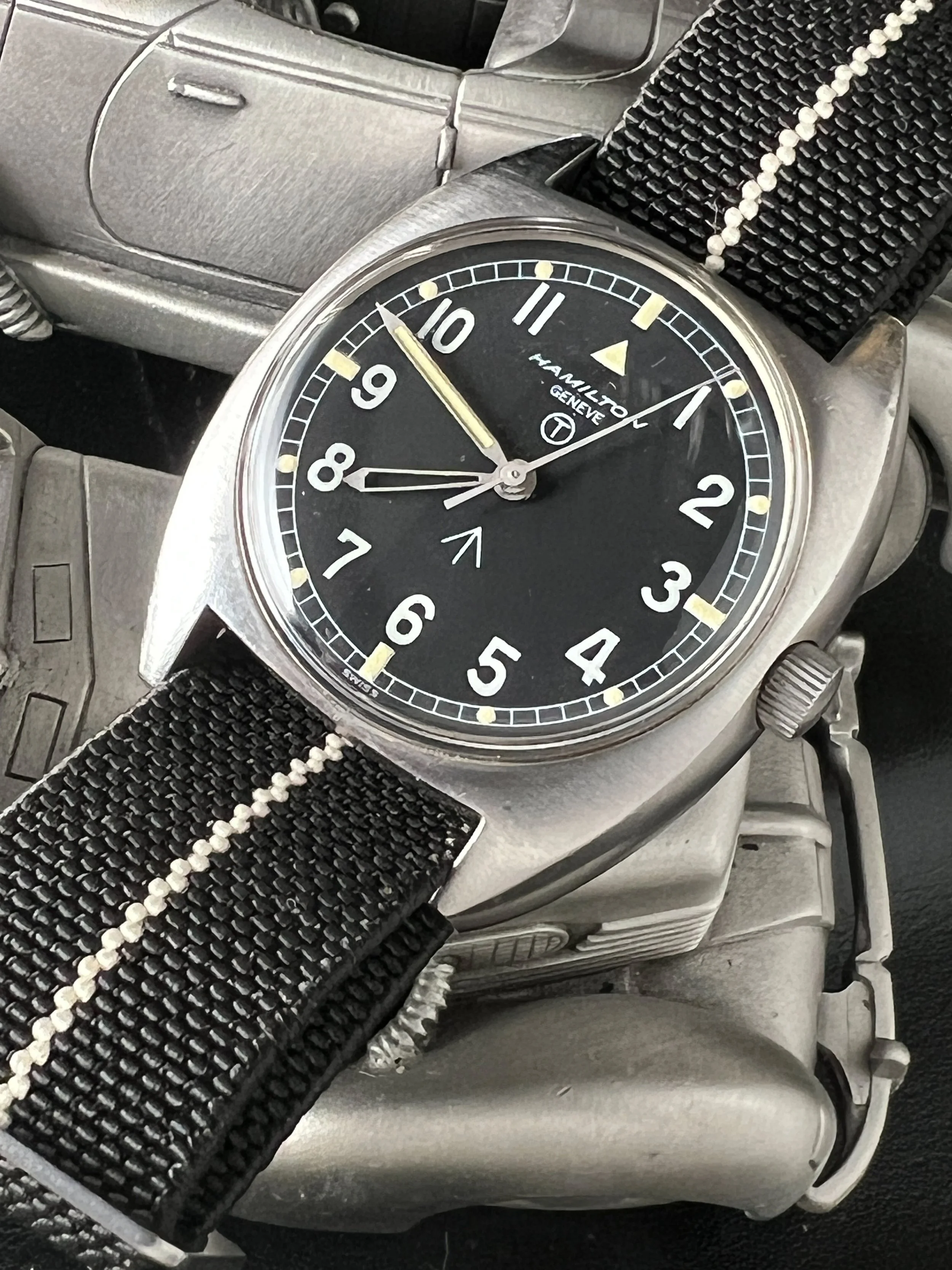 1975 Hamilton Military Broad Arrow - Royal Navy 0552 — Cool Vintage Watches