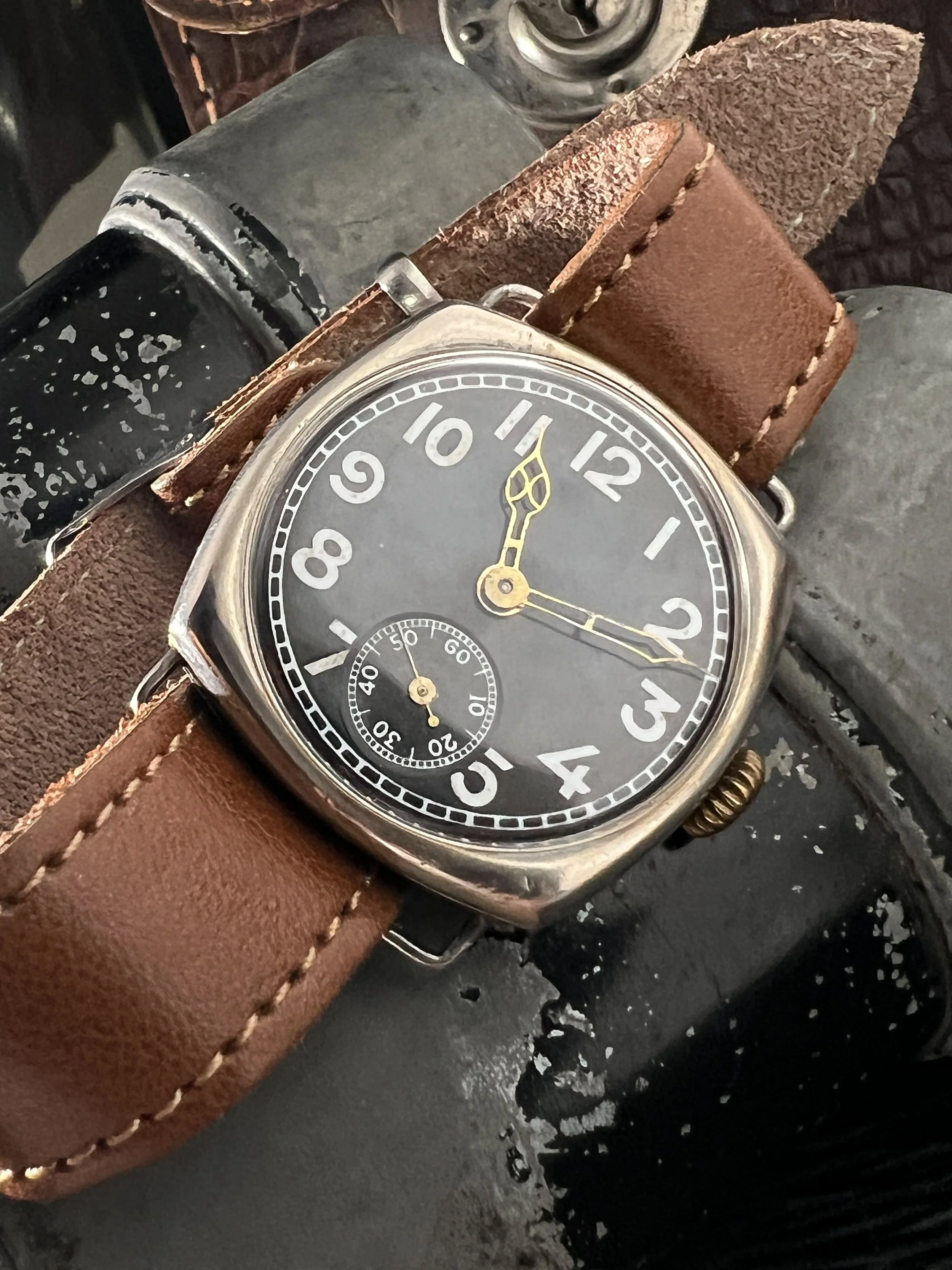 Military & Chrono — Cool Vintage Watches