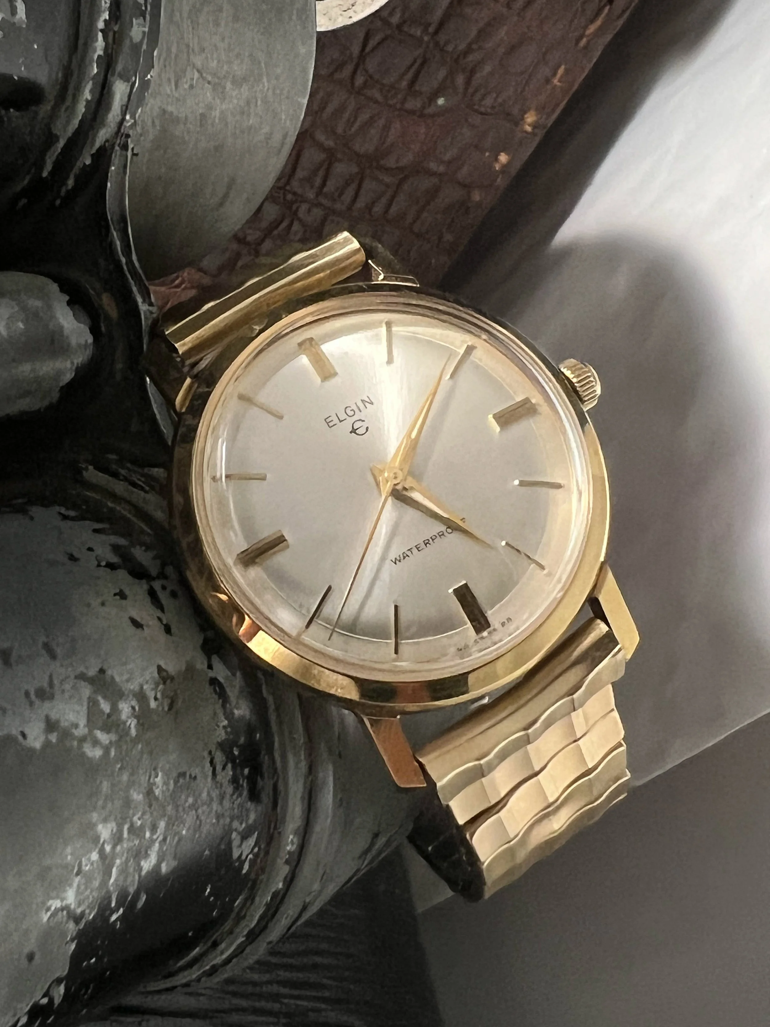 1960's Elgin — Cool Vintage Watches