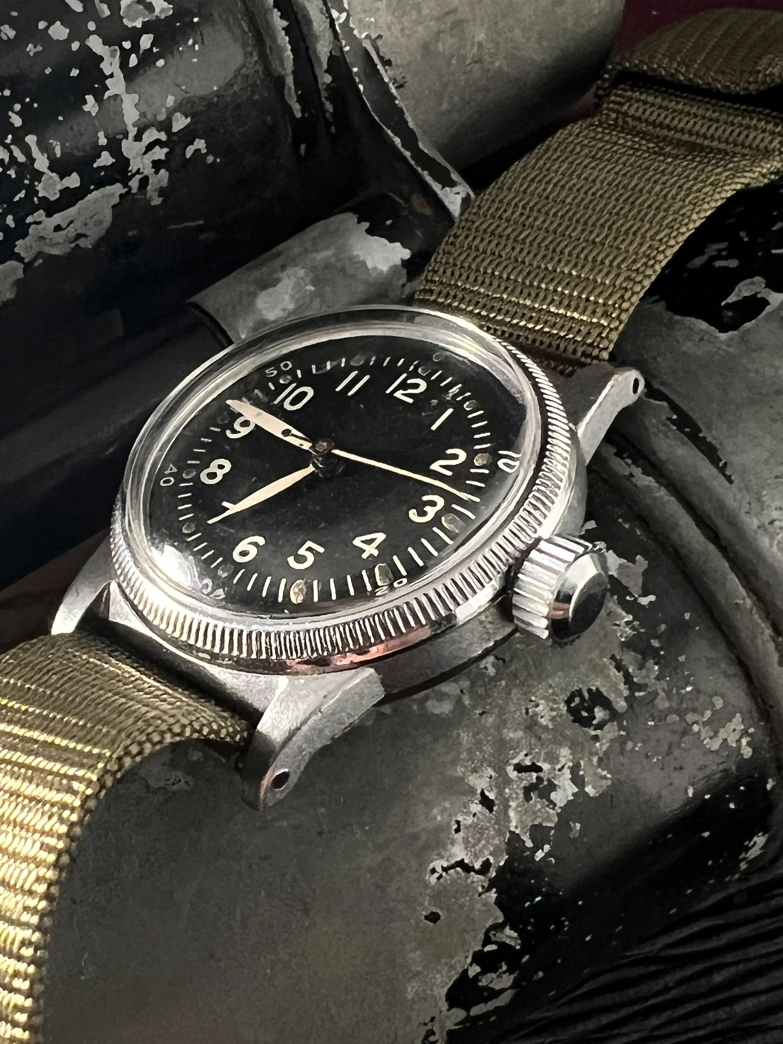 WWII Waltham Military A-11 — Cool Vintage Watches