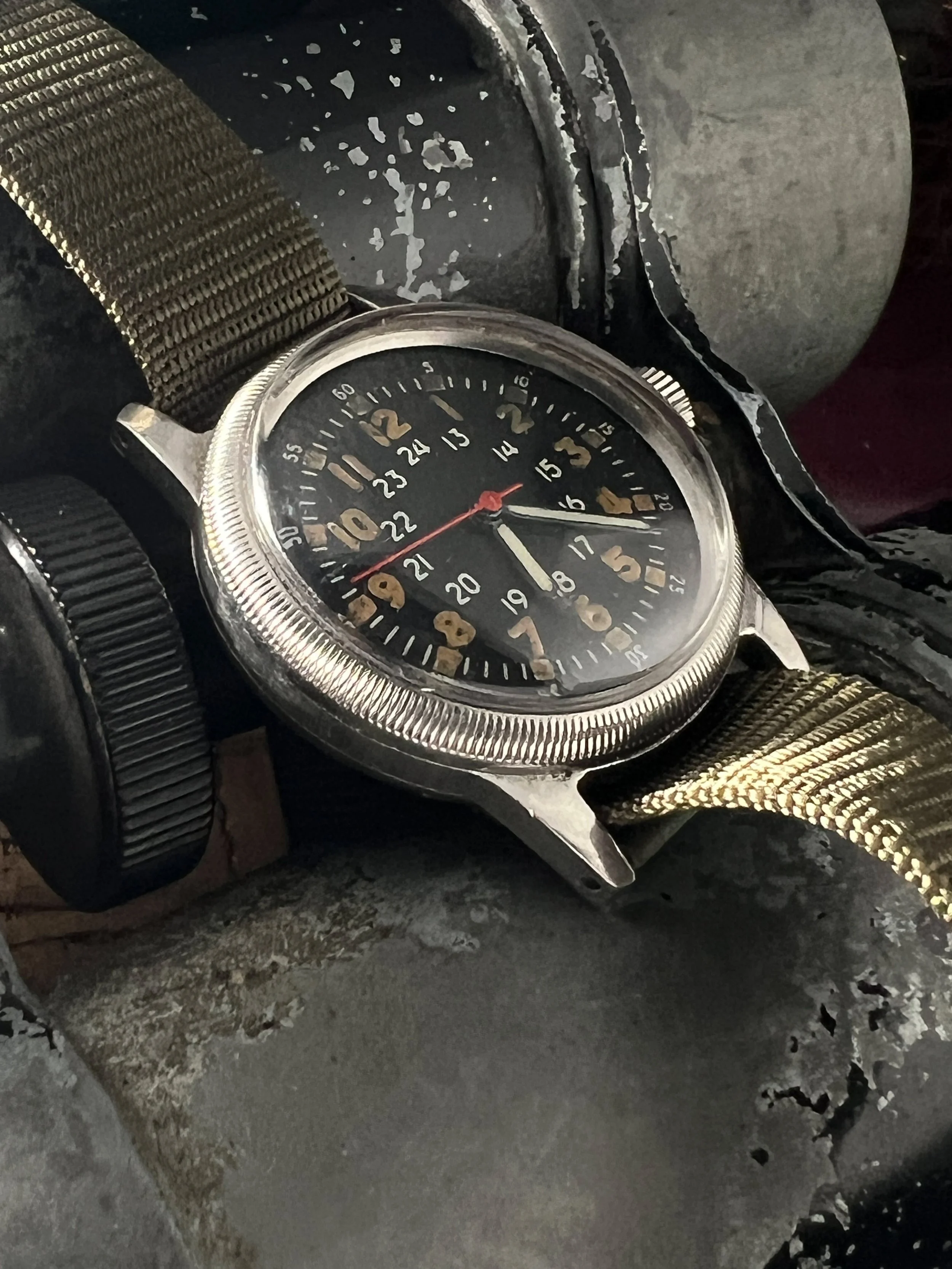 52 Waltham Military A-17 — Cool Vintage Watches
