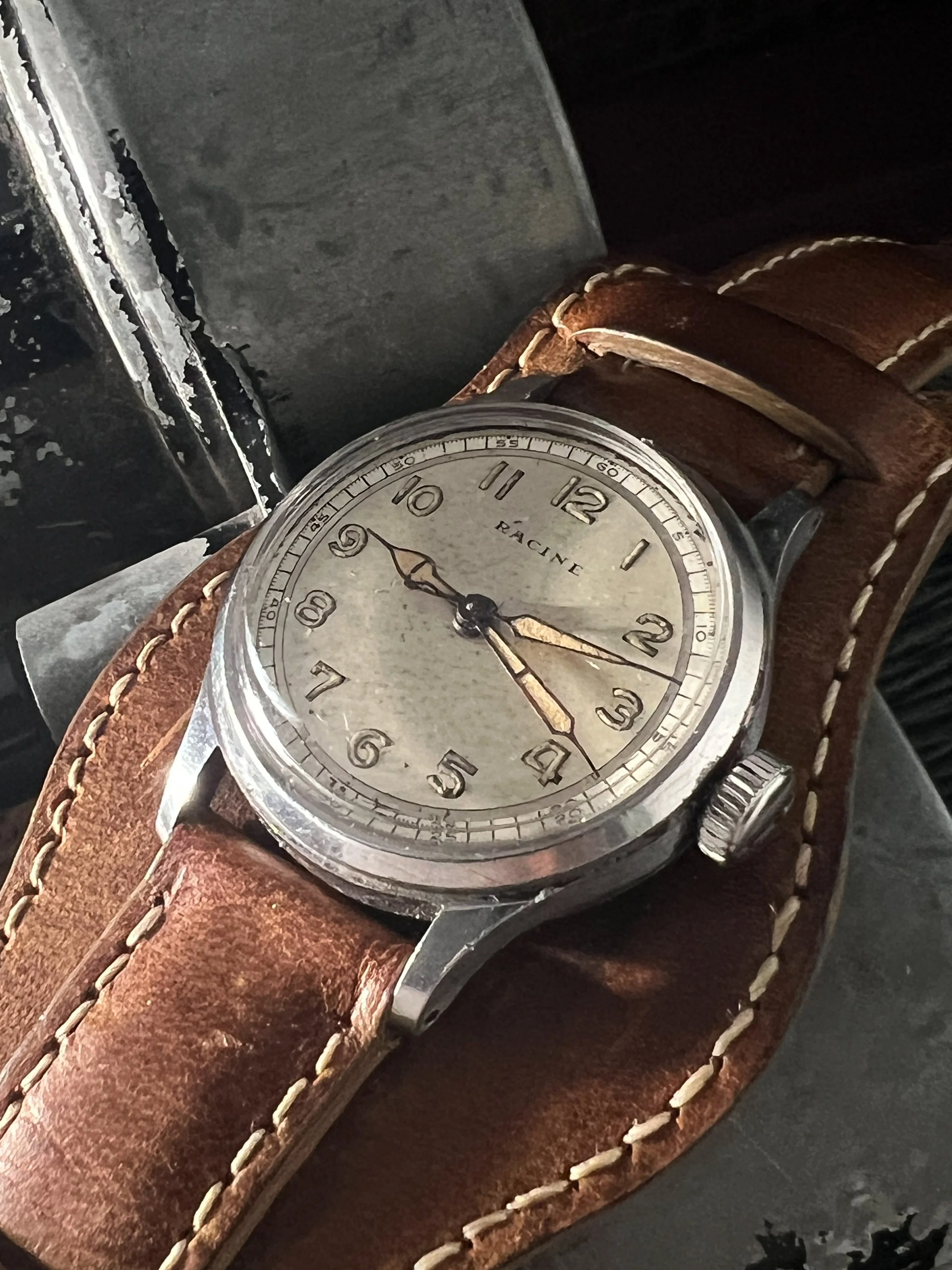 Military & Chrono — Cool Vintage Watches