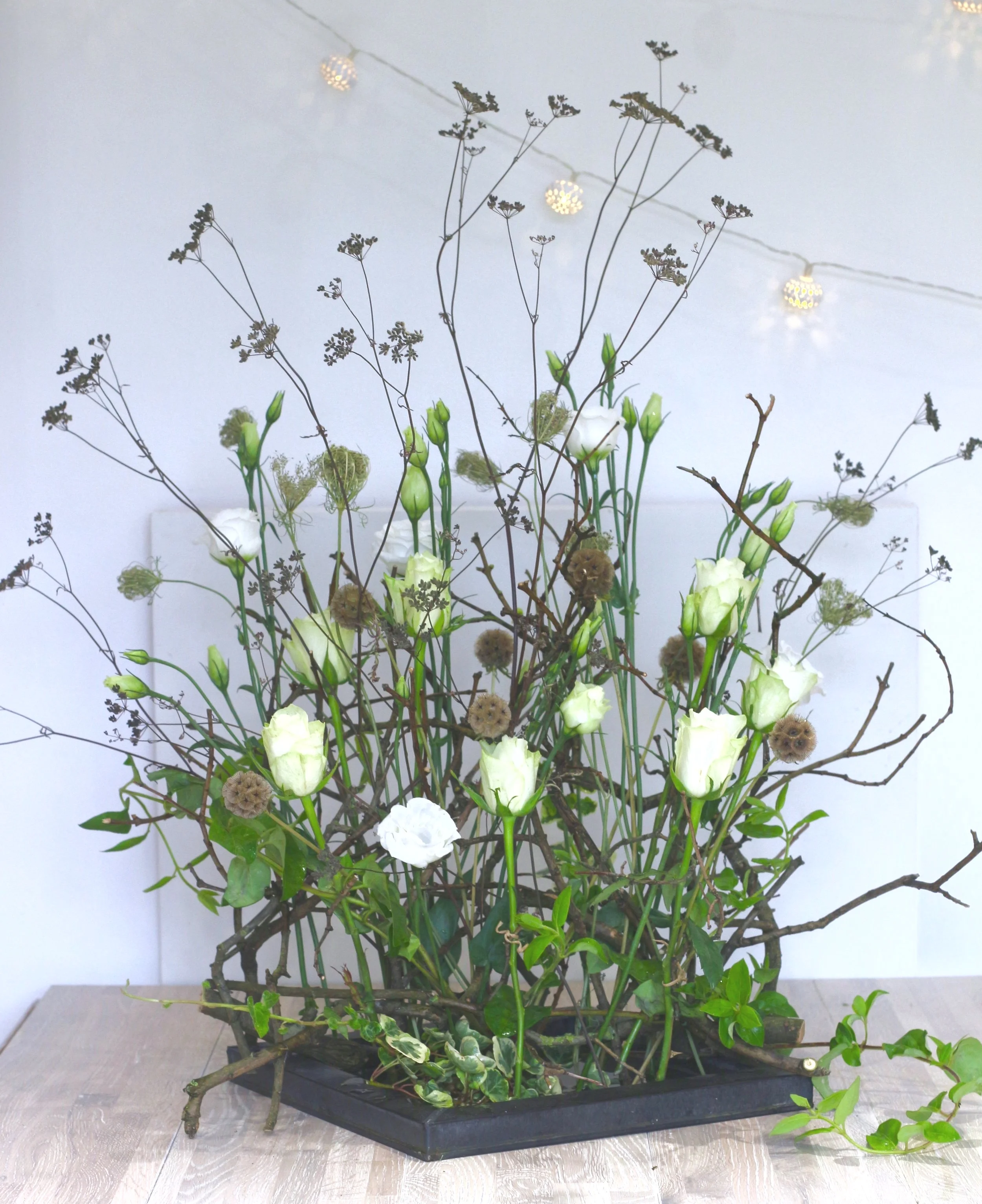 Vertical Line Design Flower Arrangement | Best Flower Site