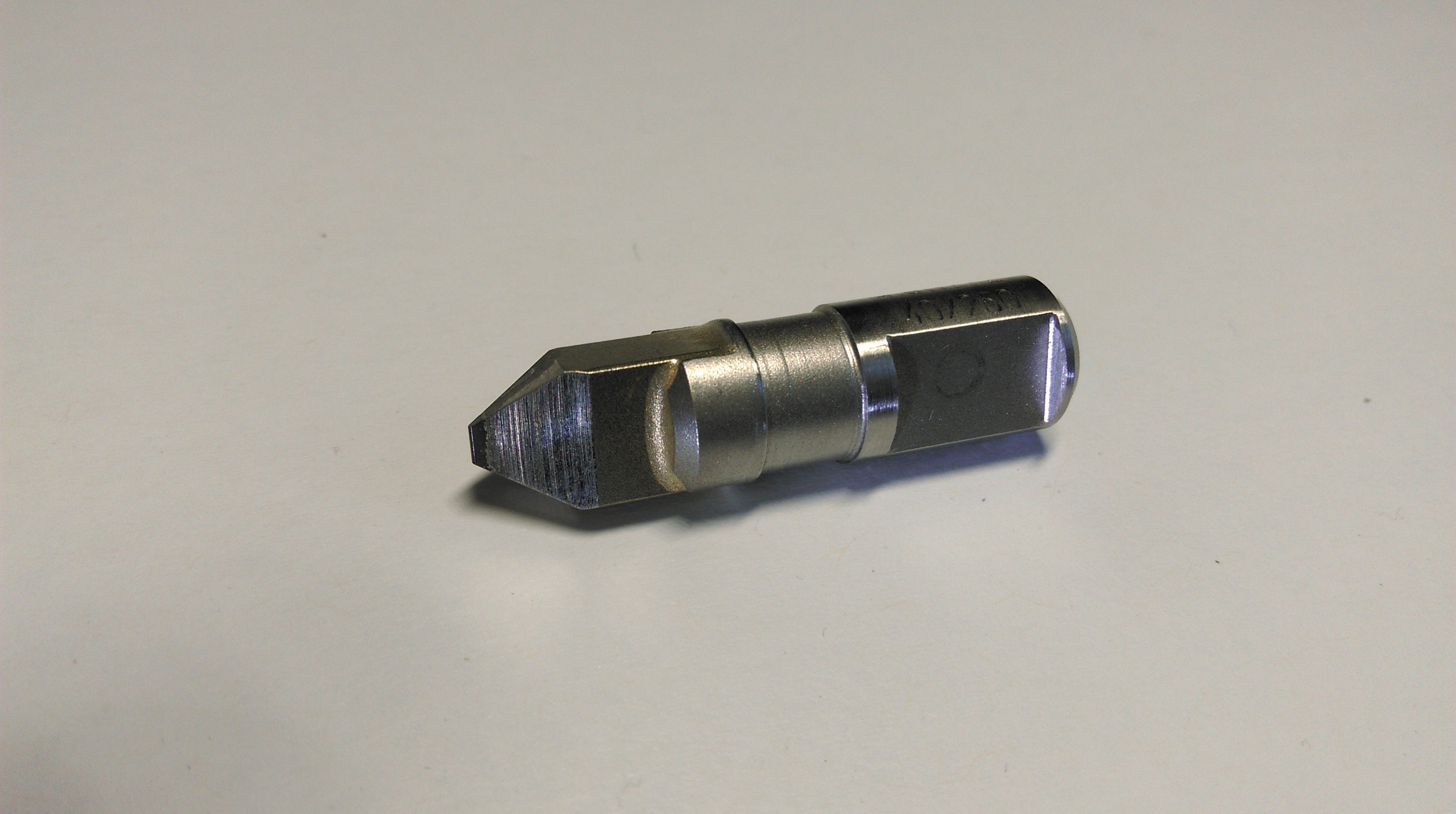 CVD Diaform Chisel Tool — Micronz