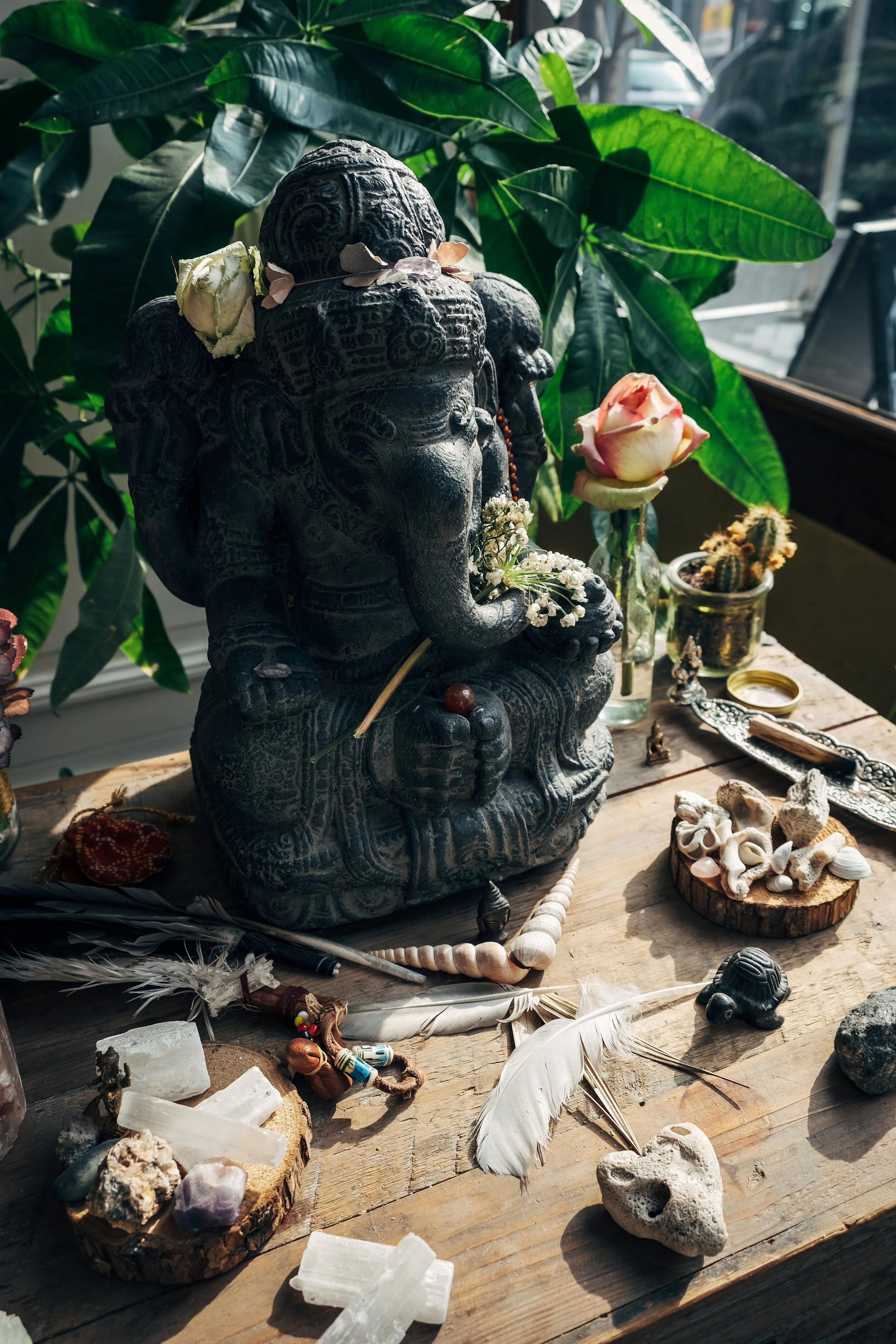 4 Tips to Consciously Pass Time (Alone) — The Conscious Club