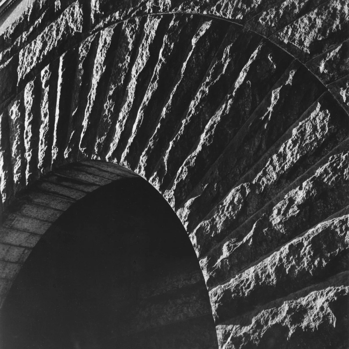 Granite Arch — Glessner House