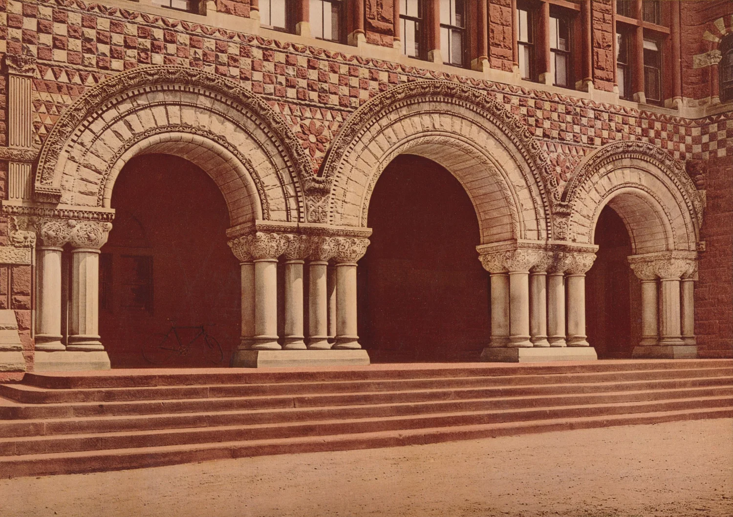 Austin Hall — Glessner House