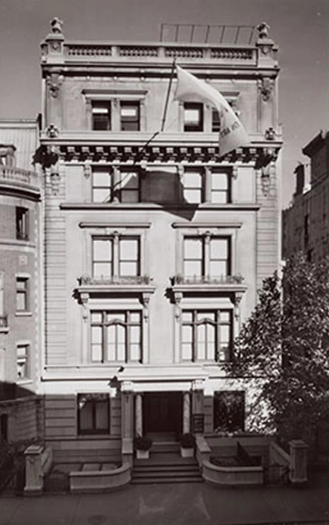 Early Modernist Architecture