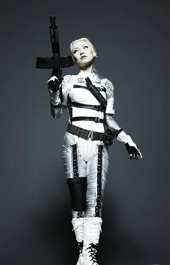 METAL GEAR SOLID — Gamer Cosplay Collection — GameTyrant