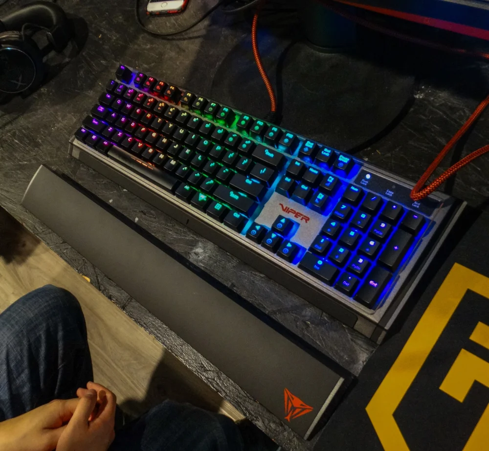 Review: Patriot Viper V760 Gaming Mechanical Keyboard — GameTyrant