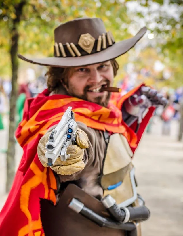 Realistic McCree Cosplay by GUARDIAN OF AVALON — GameTyrant