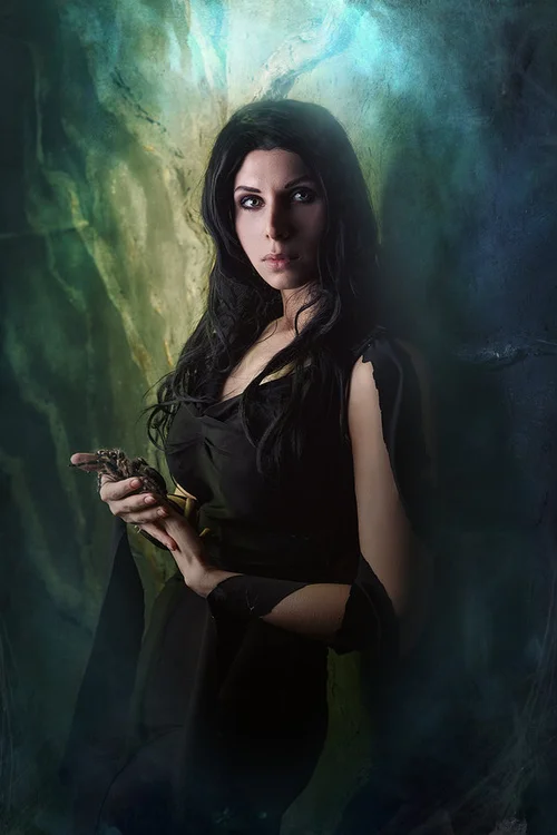 This SHADOW OF WAR Shelob Cosplay Is Simply To Die For — GameTyrant