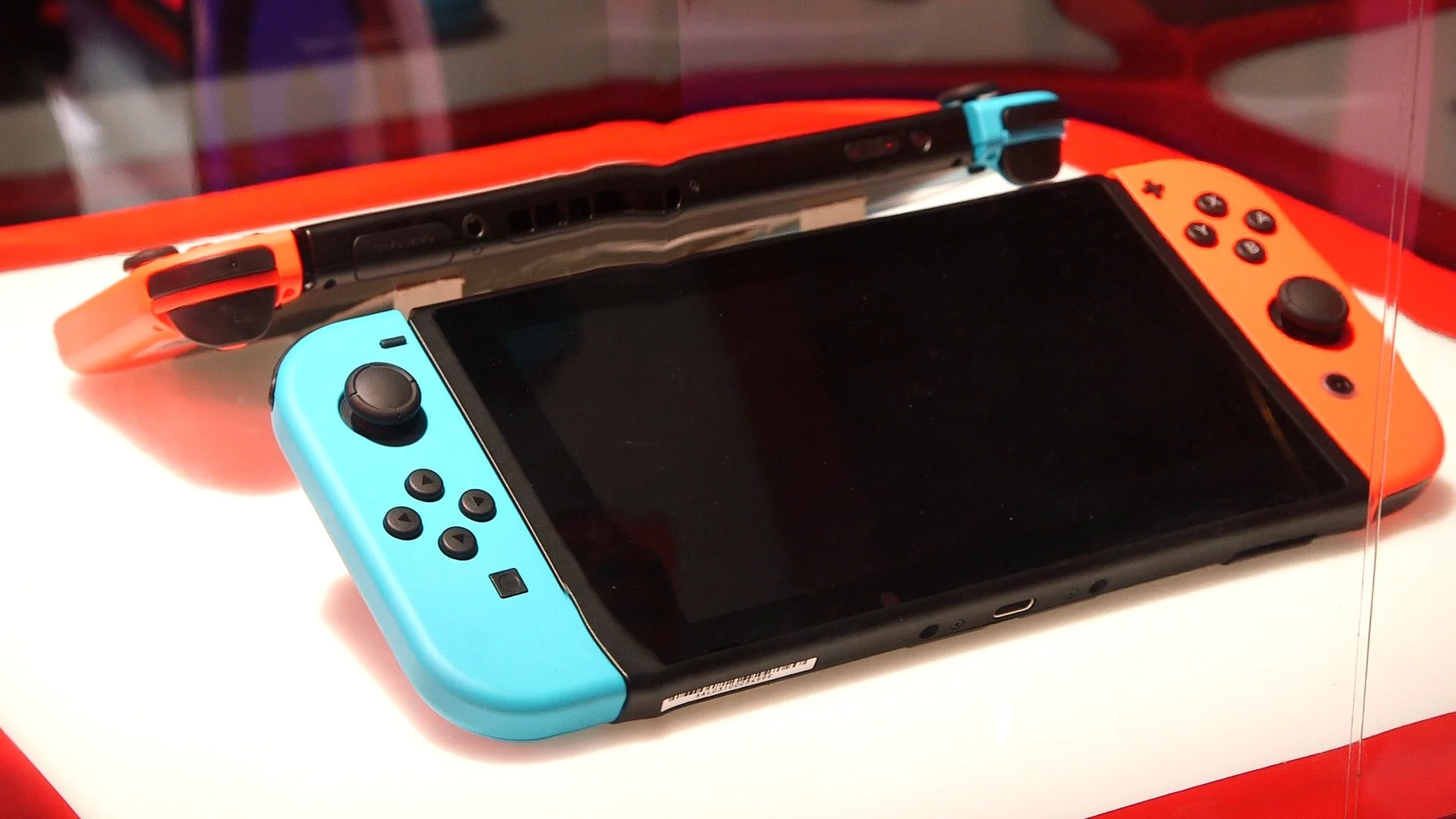 Nintendo Is Prepping For Huge Mass Shipping of the SWITCH in 2018 ...