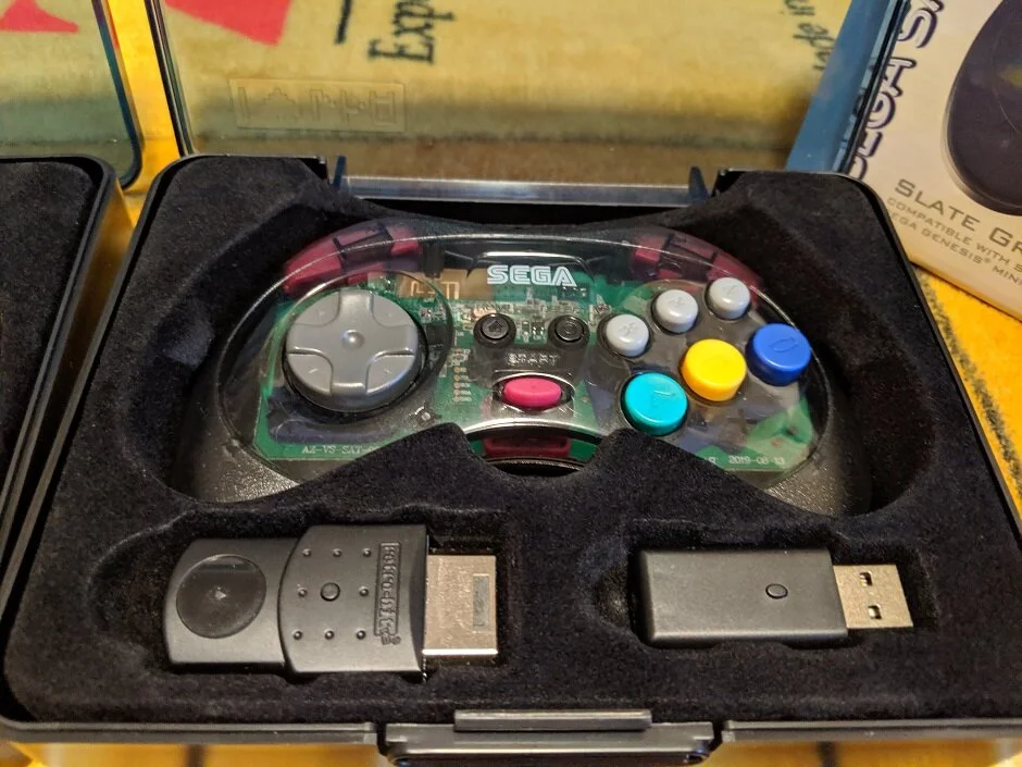Retro-Bit 2.4 GHz Sega Controllers Review: The Best Wireless Option For ...