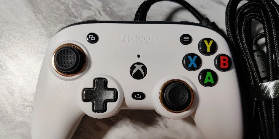 NACON RIG PRO Compact Review: An Almost Perfect Controller For Small ...