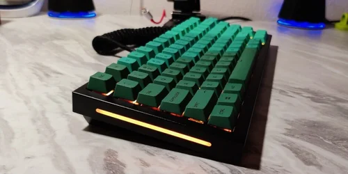 GMMK PRO Keyboard Review: The Most Glorious Keyboard — GameTyrant