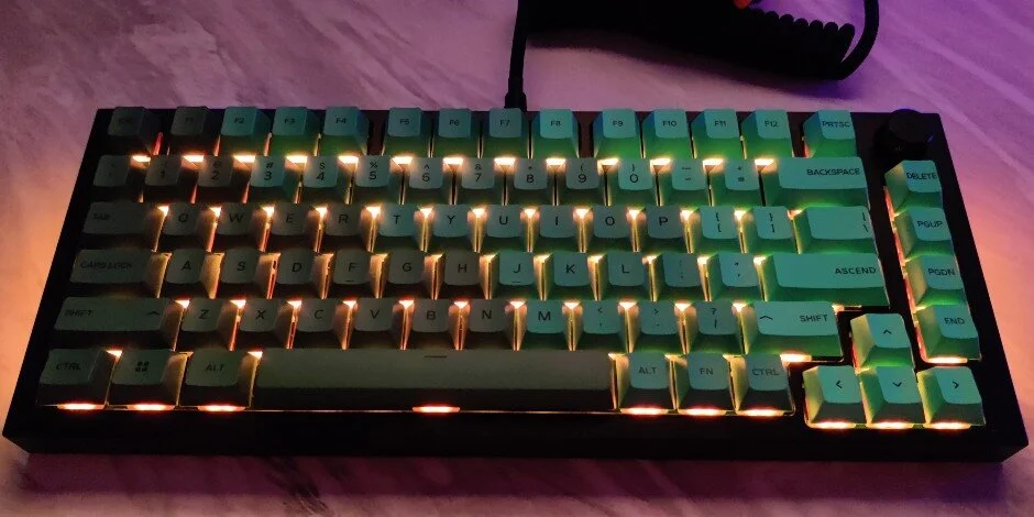 GMMK PRO Keyboard Review: The Most Glorious Keyboard — GameTyrant