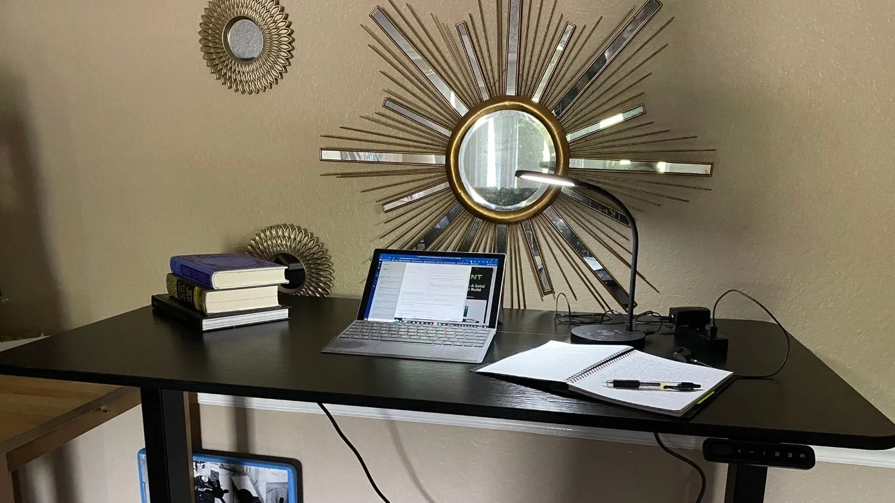 Check Out The E7 Pro Standing Desk From FlexiSpot — GameTyrant