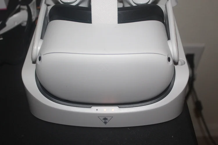 Turtle Beach Fuel VR Meta Quest 2 Charger Review: Compact And ...