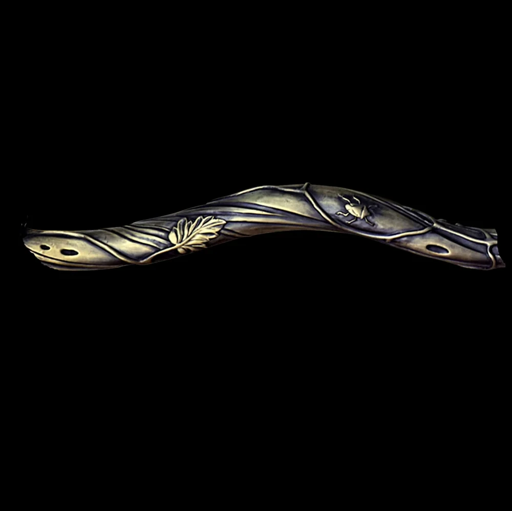 Hidden elements of artistic door handles — Martin Pierce
