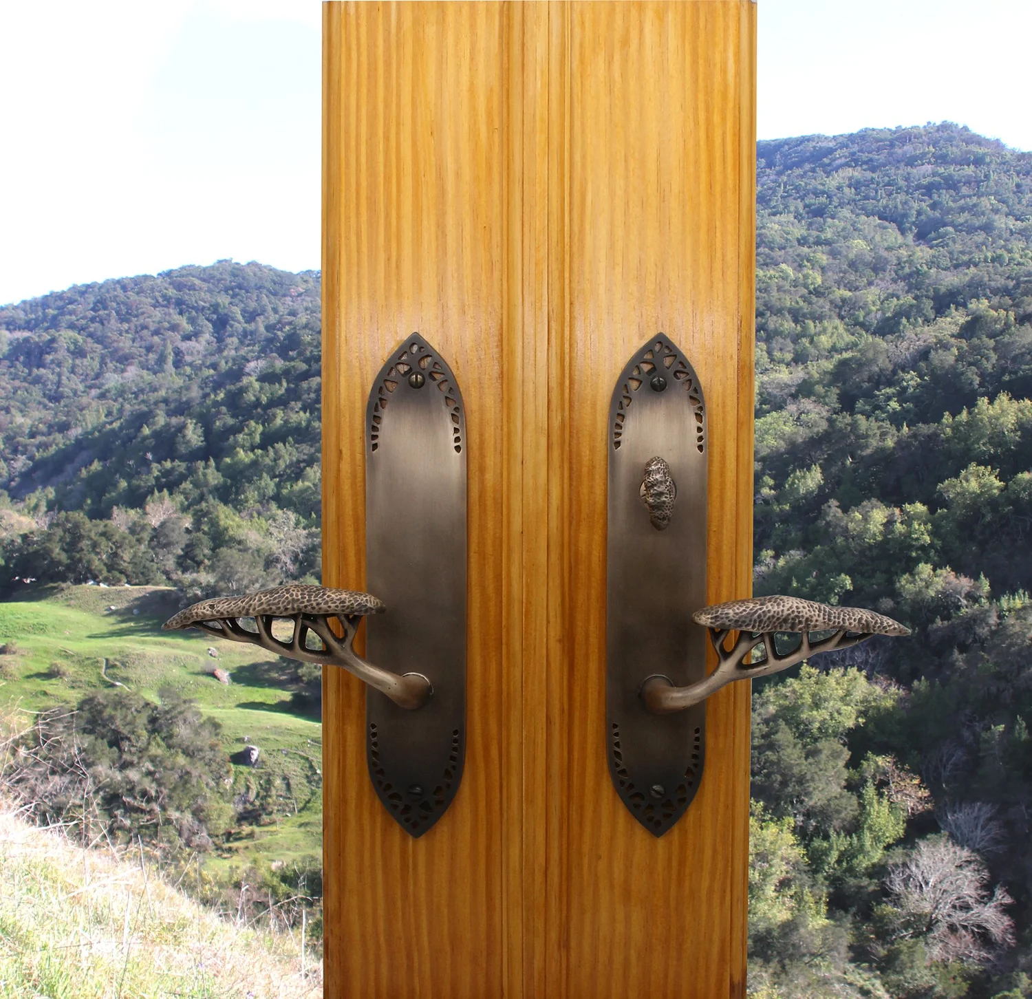 New hardware designs suited to Andersen multi-point locks — Martin Pierce
