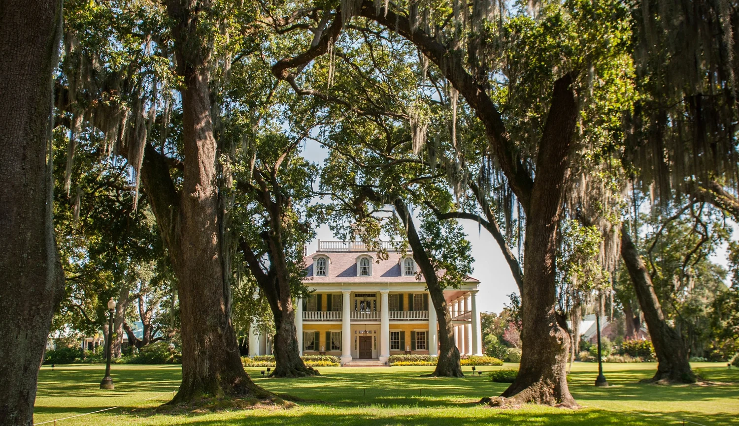 The Good Life: Plantations on The River Road — VIP Jackson Magazine