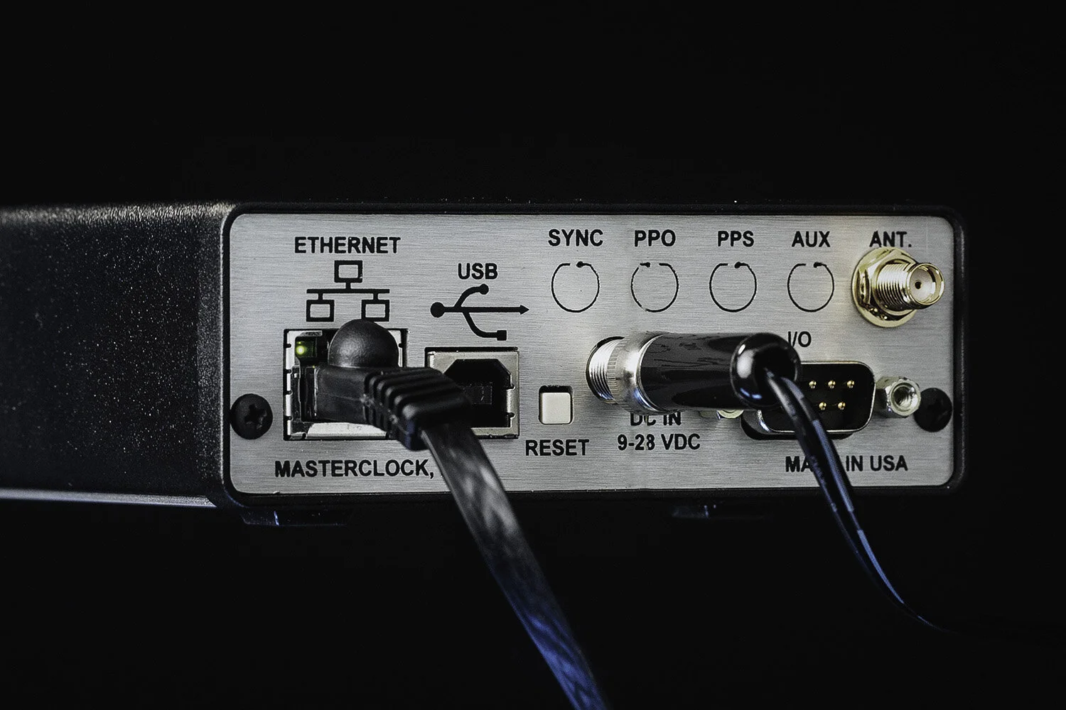 Ntp100 Gps Stratum 1 Ntp Time Server — Masterclock Inc