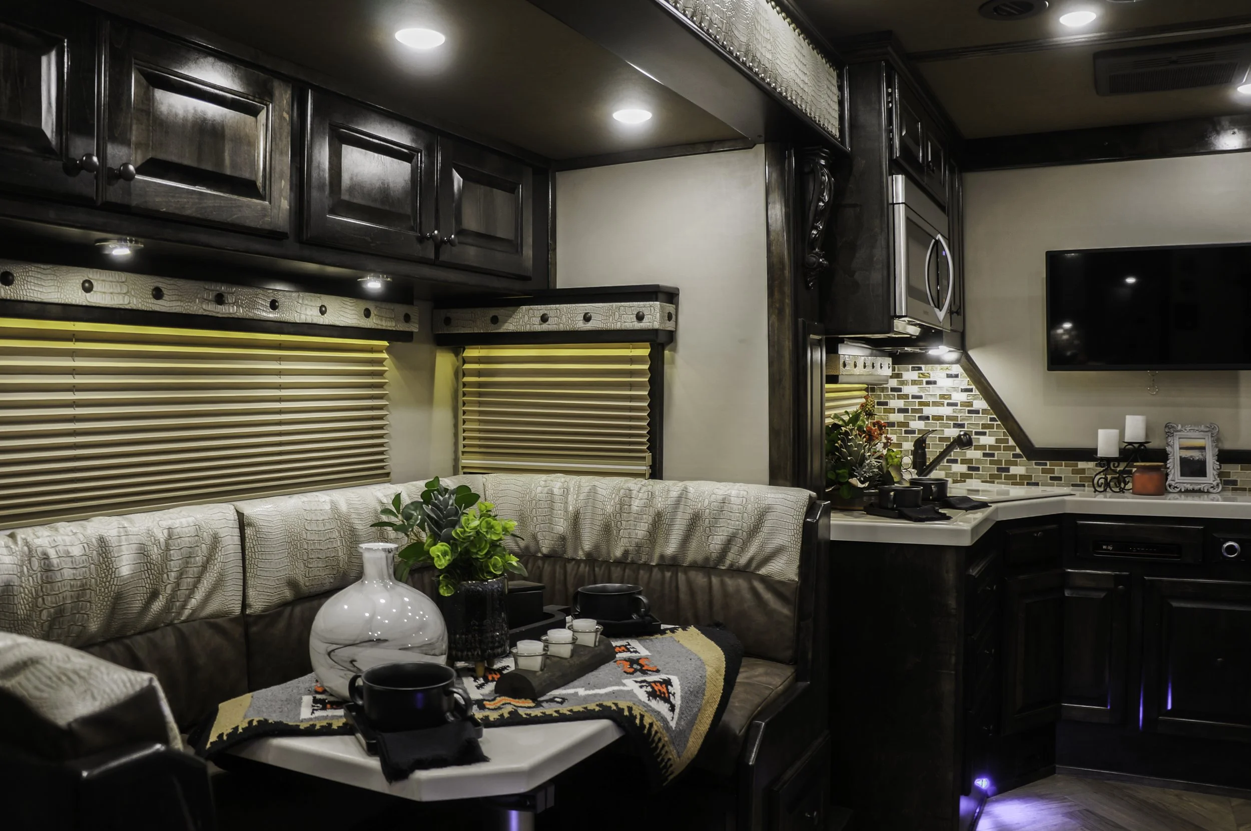 OUTLAW CONVERSIONS—Outlaw Conversions Homepage