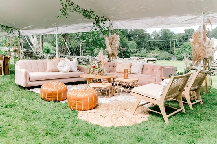 Lounge Package Options — Chippy White Table