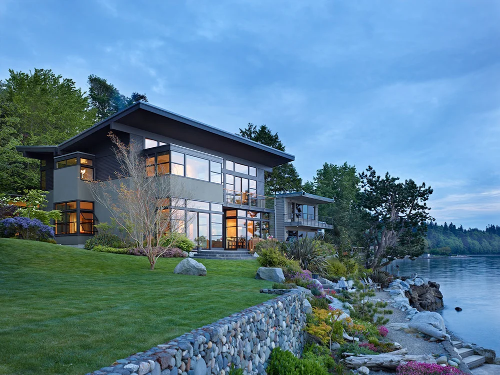 BEACH HOUSE — Finch Design & Production