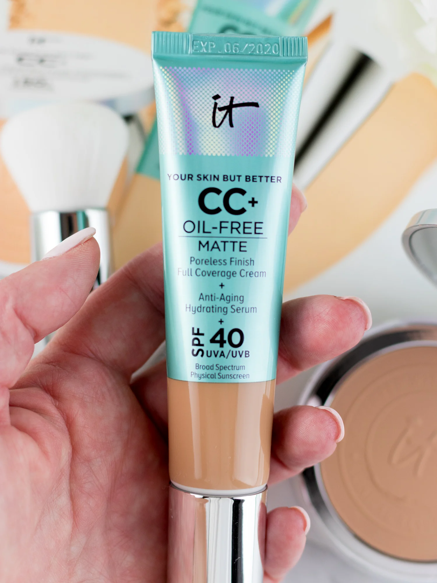 IT Cosmetics CC+ Your Most Beautiful Skin! Skin-Perfecting Essentials ...