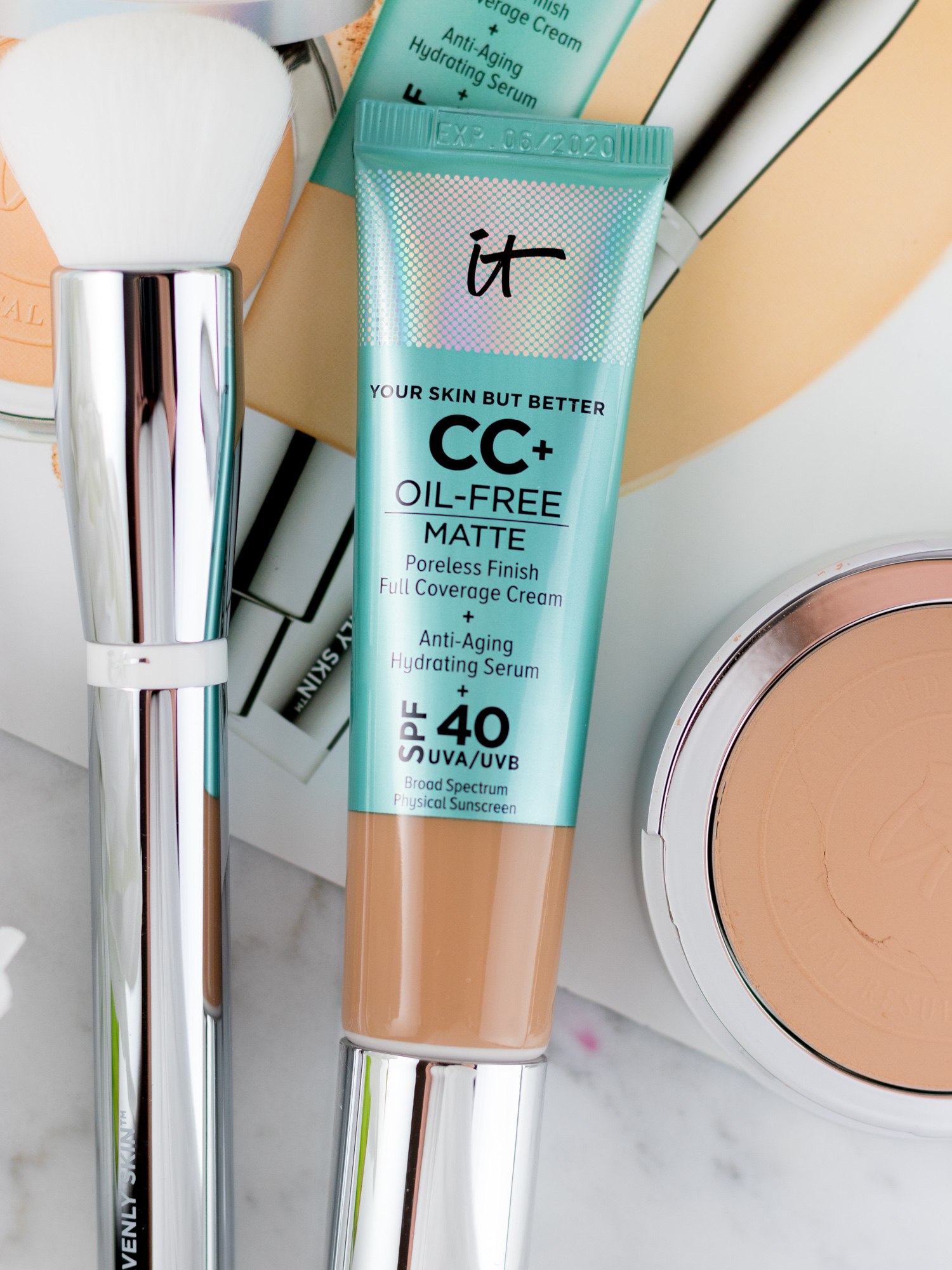 IT Cosmetics CC+ Your Most Beautiful Skin! Skin-Perfecting Essentials ...