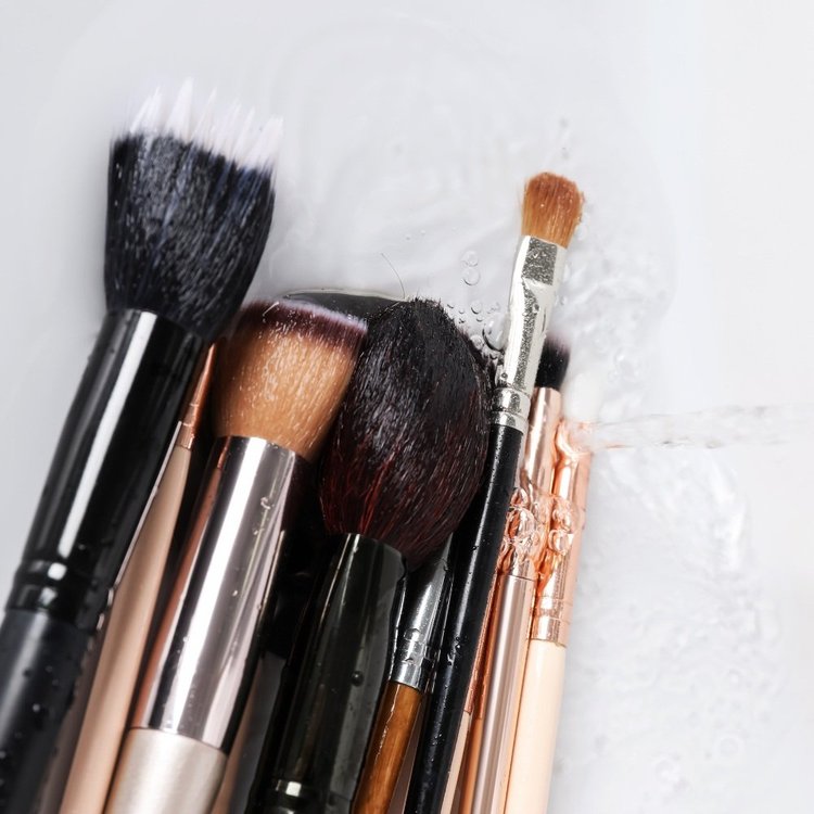 The Ultimate Guide to Washing Your Makeup Brushes: Why, How, and How ...