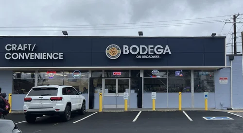 Bodega on Broadway — Live in Everett
