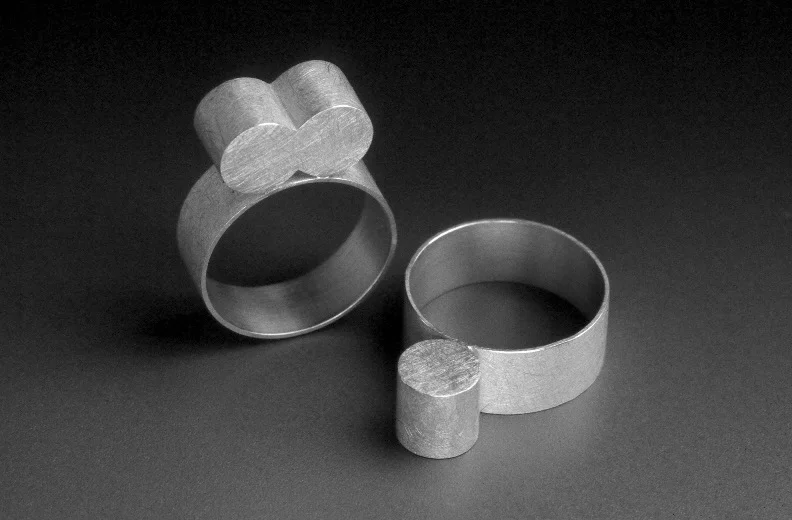 HOLLOW — NOAM ELYASHIV