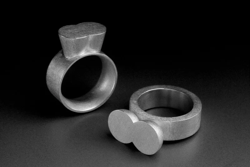 HOLLOW — NOAM ELYASHIV