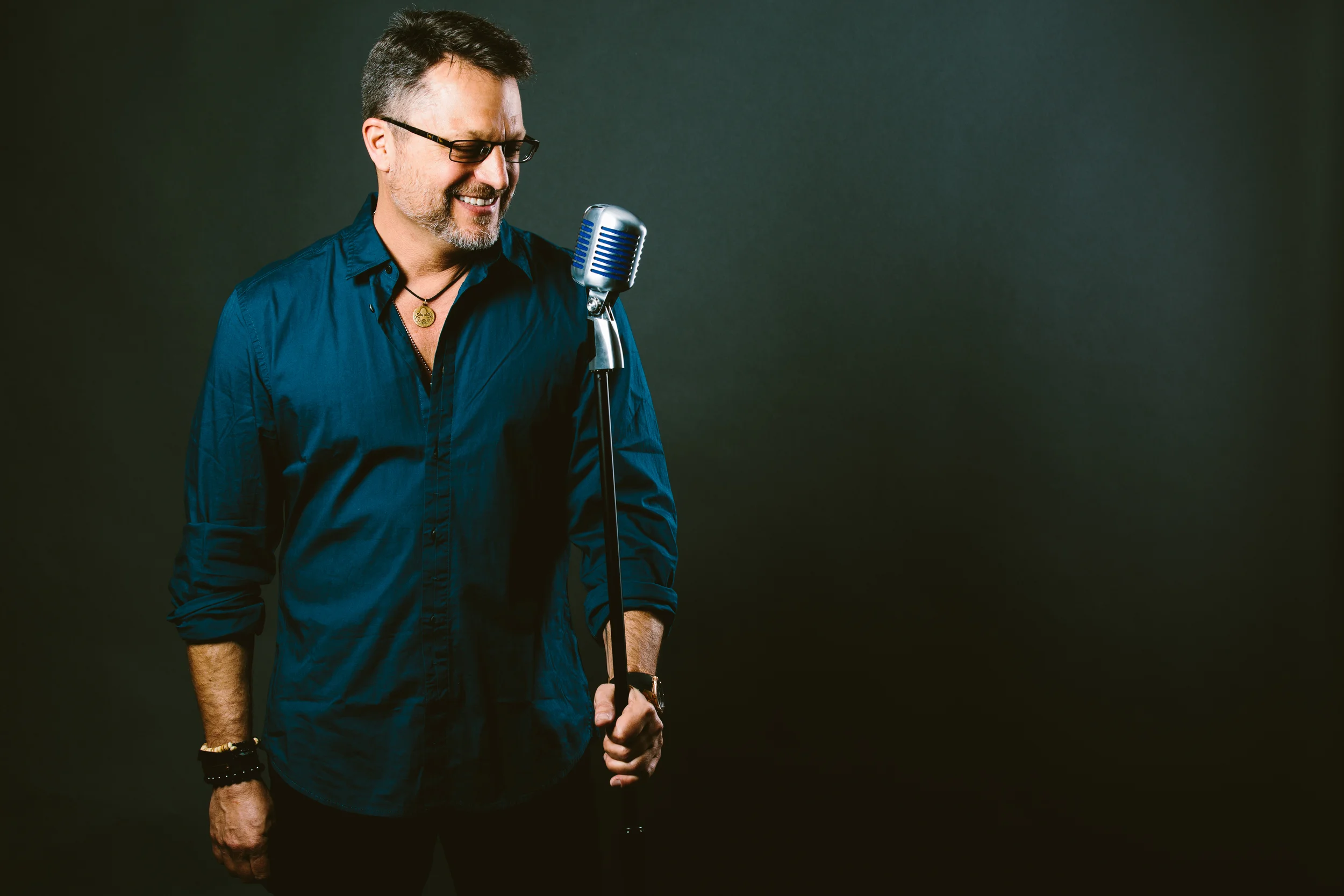 Headshots & Bio — Steve Blum Voices