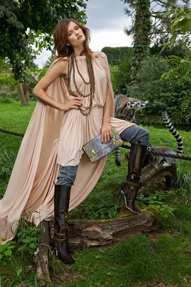 Kate Netolicka By Anna Mrazek Kovacic for Harper's Bazaar Czech October ...