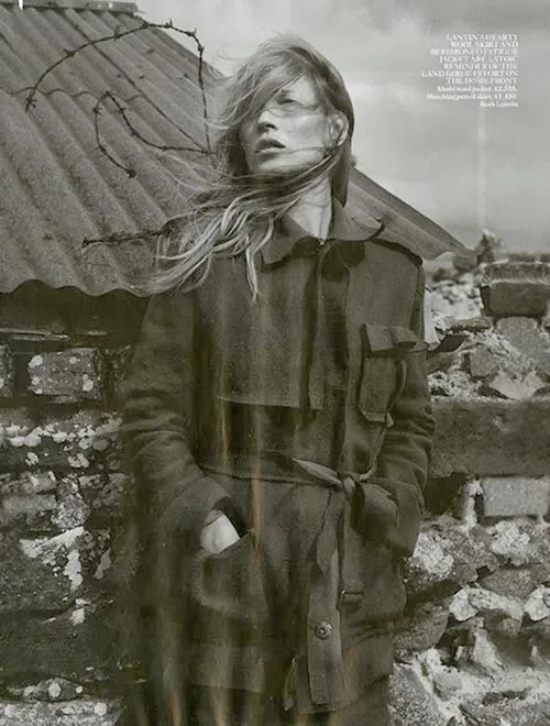 Kate Moss By Tim Walker In 'Made In Britain' For Vogue UK December 2013 ...