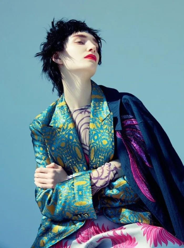 Janice Alida Wears Parfait Colors By Erik Madigan Heck For Stern Mode ...