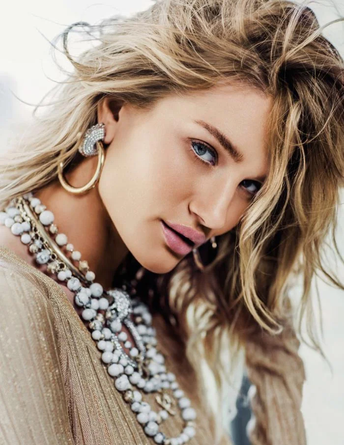 Rosie Huntington-Whiteley Is Lensed By Russell James For Vogue Thailand ...